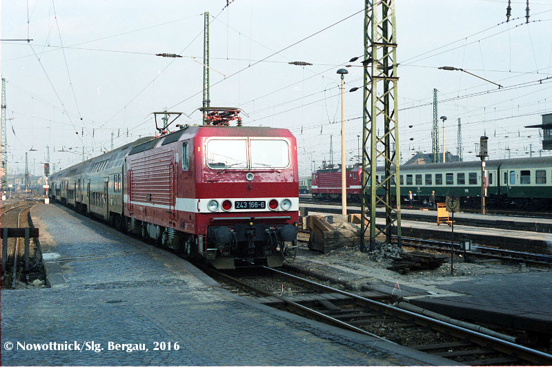 Pin by andreasHH on Reisezüge der Deutschen Reichsbahn der DDR | Train ...